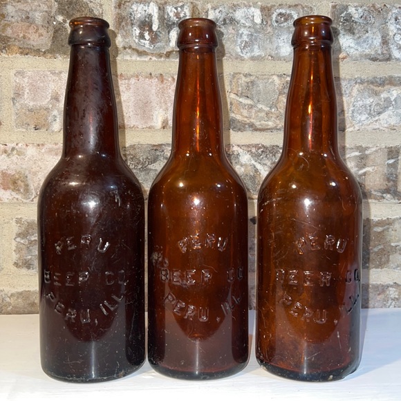 Dining | 3 Vintage Peru Beer Company Beer Bottles Peru Illinois | Poshmark